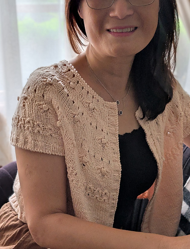 Ravelry: Rosebud Top pattern by Jie