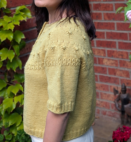 Ravelry: Rosebud Top pattern by Jie