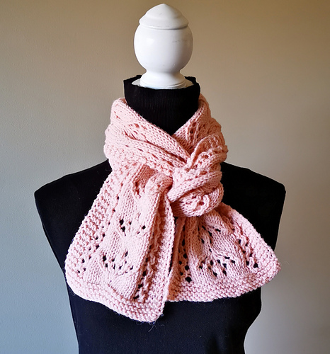 Ravelry: Striking Tulip Scarf pattern by Jie