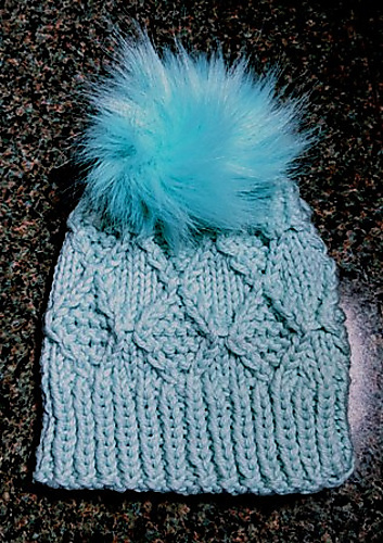Ravelry: Alpine Chunky Beanie pattern by Jie
