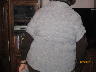 Ravelry: reginaknitsok's Textured Circular Shrug for Lee