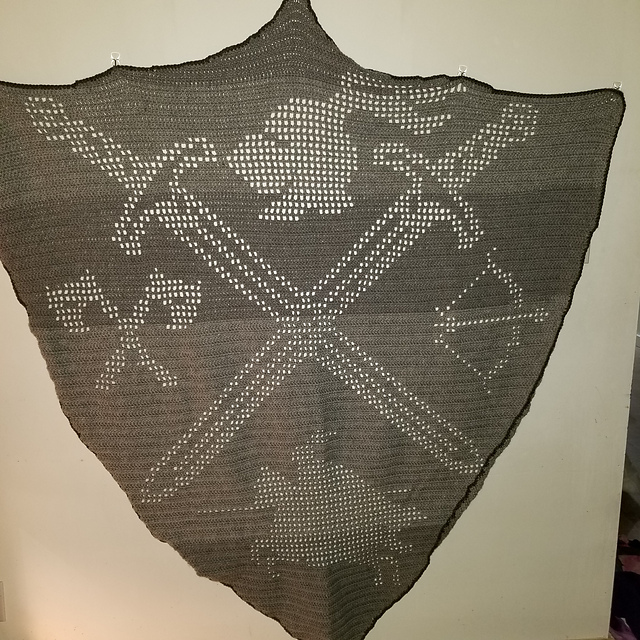 Ravelry: Knightly Shield pattern by Stephanie Kline