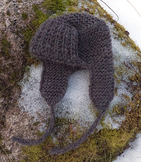 Ravelry: retrobaby's Arctic Hat