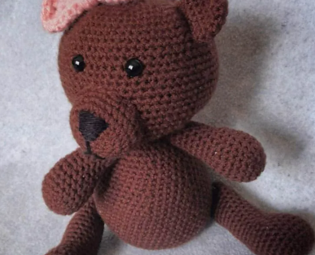 Ravelry: The Lizzy Bear pattern by Mary Idella