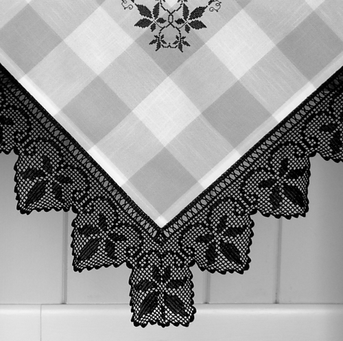 Ravelry: Pumpkin Vine Edging pattern by Veronica Haskell