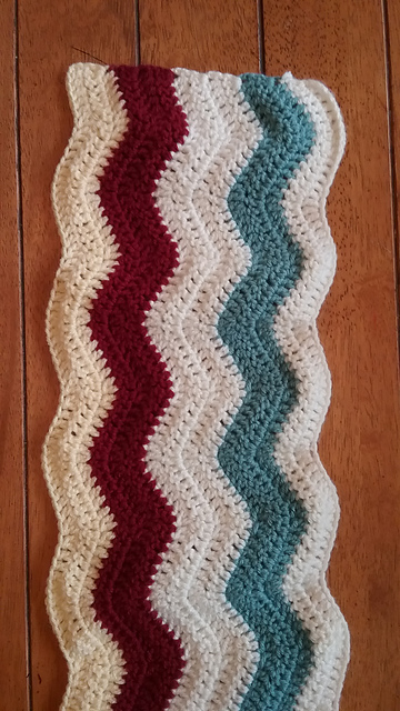 Ravelry: rhitmom's Pretty Ripple Baby Blanket