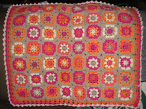Ravelry: Traditional Granny Blanket pattern by Lion Brand Yarn