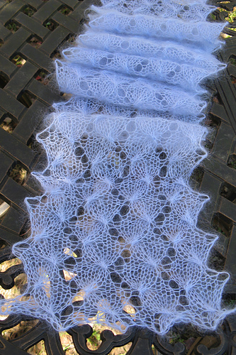 Ravelry: Cirrus pattern by Laura Patterson