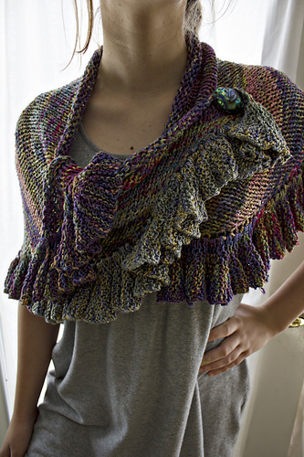 Ravelry: Finch Ruffle Shawl pattern by Robin J. Edmundson