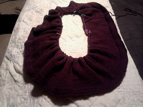 Ravelry: Cedar Leaf Shawlette pattern by Alana Dakos