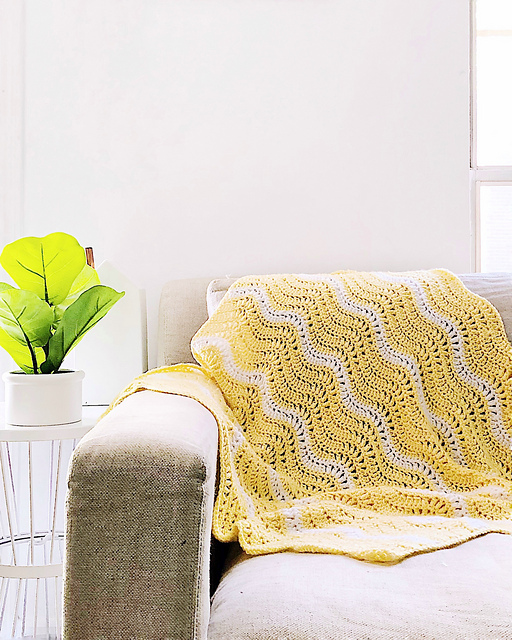 Ravelry: Lemondrop Chevron Afghan pattern by Rohn Strong