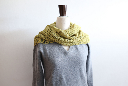 Ravelry: Two Variations of Filet Crochet Shawls pattern by Ronique (Reiko Fukushima)