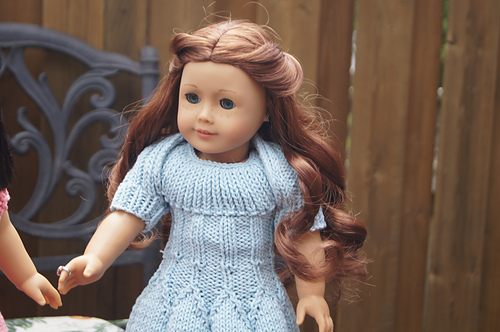 Ravelry: Ribbed 18" Doll Shrug pattern by Janice Helge