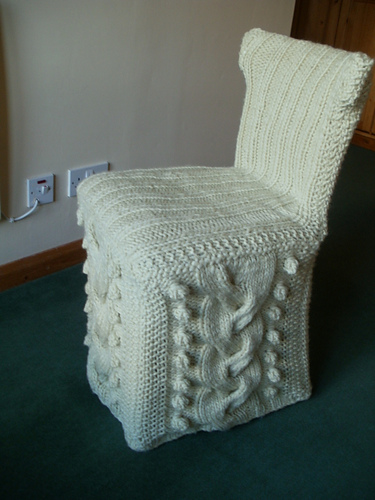 Ravelry: Chair Cover pattern by Erika Knight