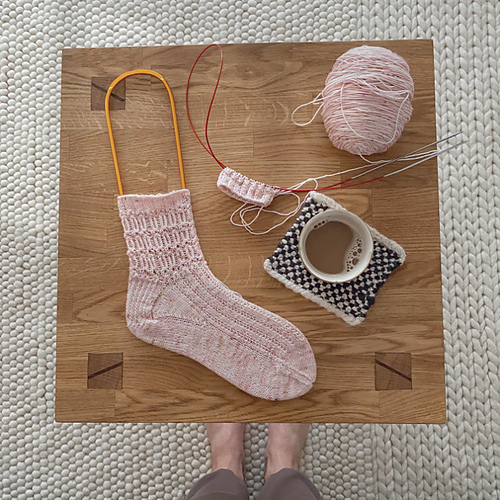 Ravelry: Seffa Socks pattern by rosa p.