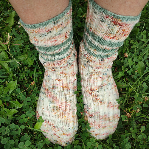 Ravelry: Riika Socks pattern by rosa p.