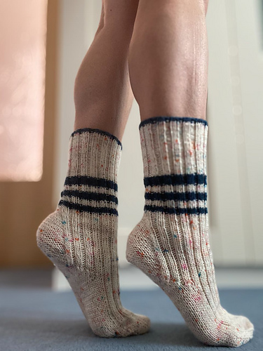 Ravelry: Riika Socks pattern by rosa p.
