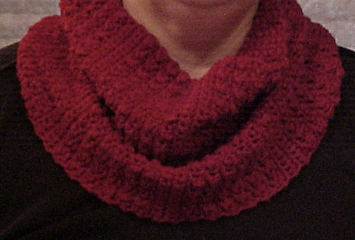 Ravelry: Crocheted Crimson Cowl pattern by Rose Stitely