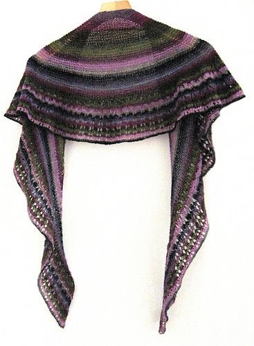 Ravelry: Beautiful cobweb pattern by Susan Ashcroft