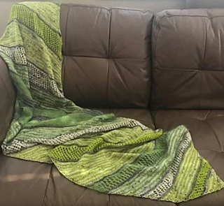 Ravelry: Applelicious Wrap pattern by Sandy Rowney