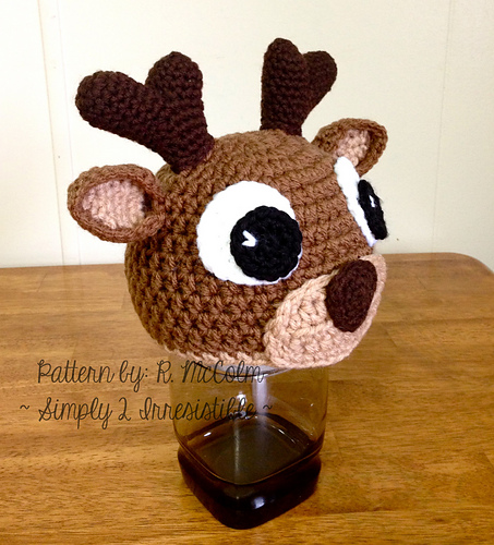 Ravelry: Deer / Elk Beanie and Cover Set pattern by Ruth McColm