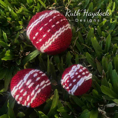 Ravelry: Knitted Baseball and Cricket Ball pattern by Ruth Haydock