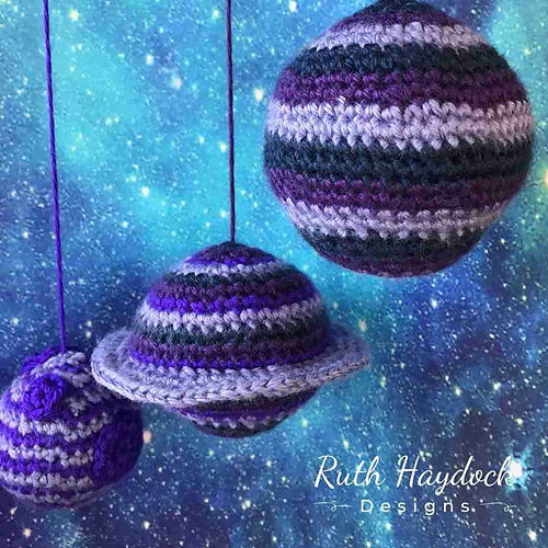 Ravelry: Solar System Mobile pattern by Ruth Haydock