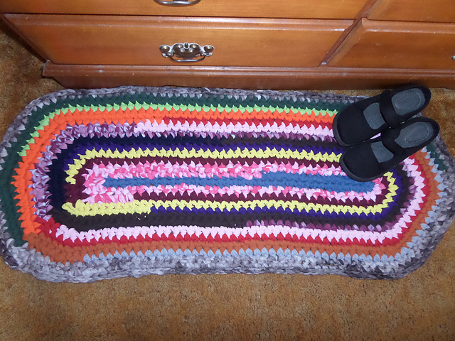 Ravelry: Oval Rag Rug pattern by Kathryn Vercillo