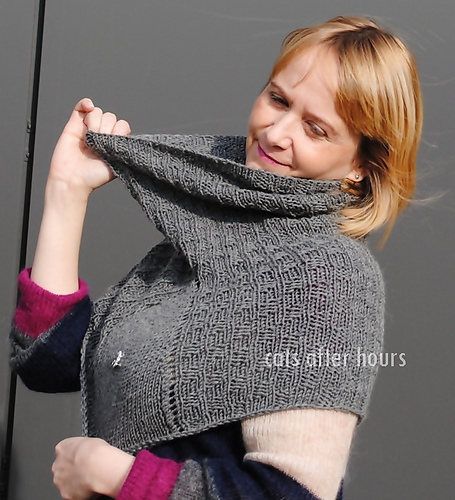 Ravelry: Timothy Cowl pattern by Beata Knits