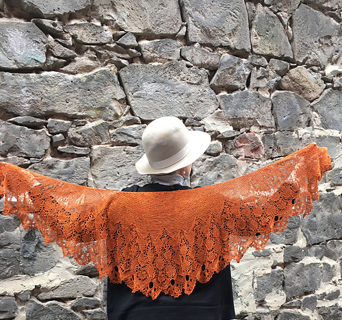 Ravelry: Danse Macabre pattern by Boo Knits