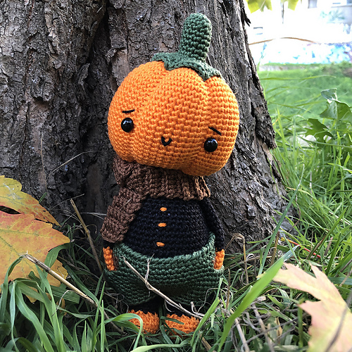 Ravelry: Ginger the Pumpkin Amigurumi Doll pattern by Pepika