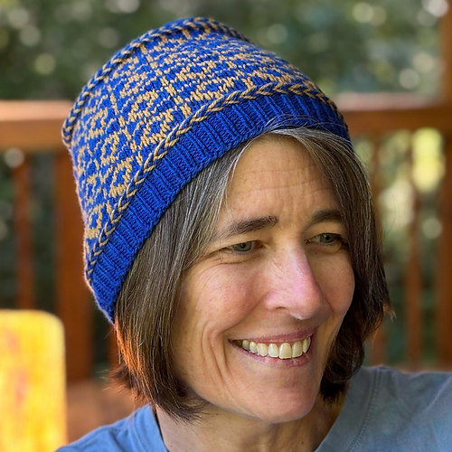 Ravelry: Boxed Diamonds Hat pattern by Sandi Rosner