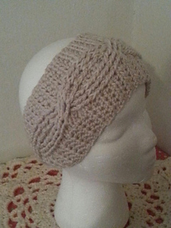 Ravelry: Cable Ear Warmer pattern by Stephanie Harman