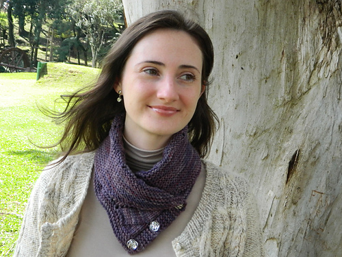 Ravelry: Sheryl Cowl pattern by Sarabi