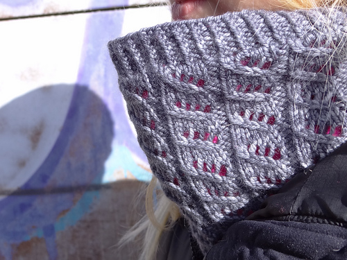 Ravelry: Claustra pattern by Sandrine Bianco