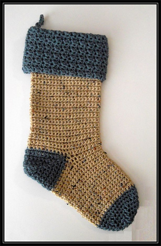 Ravelry: Christmas Stocking pattern by Sandy Rushton