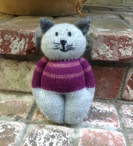 Ravelry: Cat pattern by Michele Wilcox