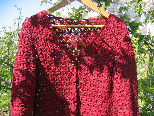 Ravelry: 408-T3-442 pattern by Phildar Design Team