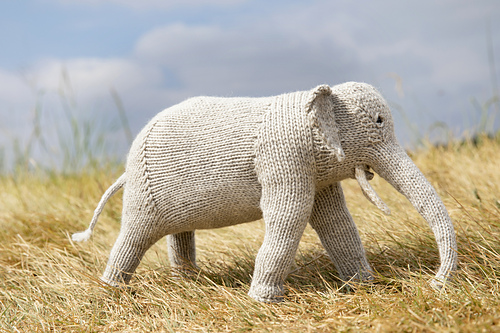 Ravelry: Asian Elephant pattern by Sara Elizabeth Kellner