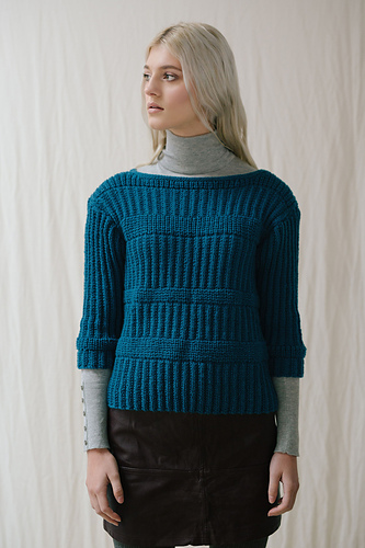Ravelry: Carrie pattern by Sarah Hatton