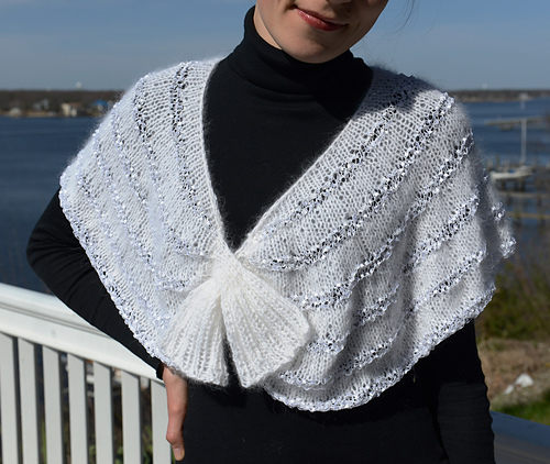 Ravelry: Angora Shawl pattern by Sarah Punderson