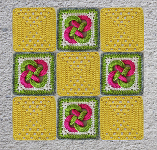 Ravelry: Interlocking rings granny pattern by Sara's crochet1111