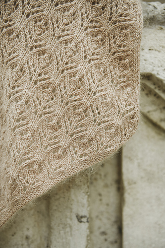 Ravelry: Victoria shawl pattern by Sari Nordlund