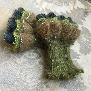 Ravelry: sashapurrs' Beeton Obsession #36: Olive Snook