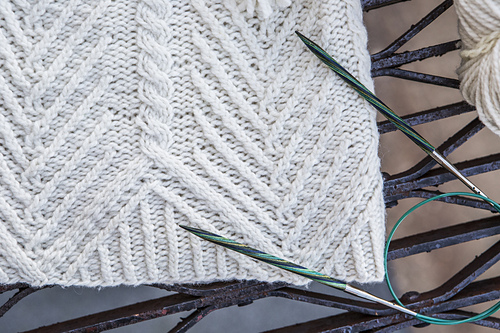 Ravelry: Cyndi Beanie pattern by Cassandra Harada