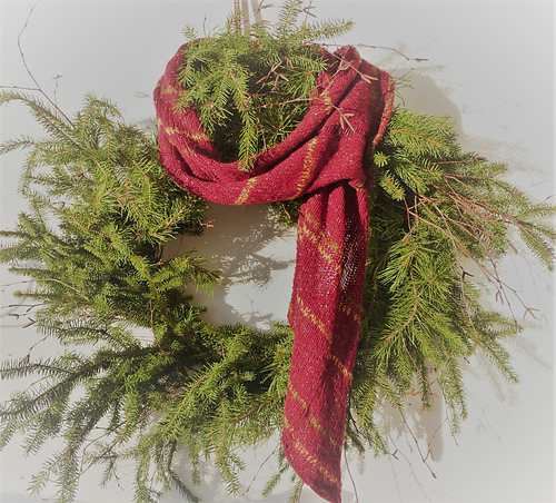 Ravelry: Autumn leaf scarf pattern by Sari Rautiainen