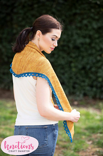 Ravelry: Tusti Shawlette pattern by Faith Schmidt