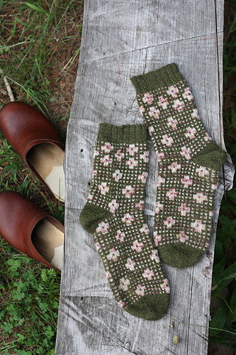 Ravelry: Pressed Flowers Socks pattern by Amy Christoffers