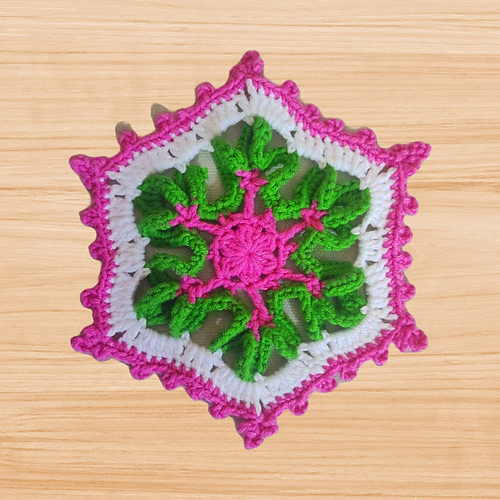 Ravelry: Hexagon motif pattern by Sawsanna Mo
