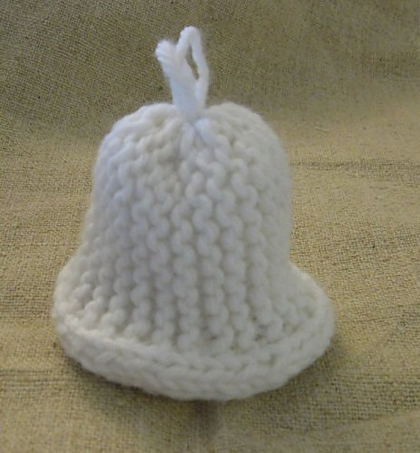 Ravelry: Jingle Bells pattern by Horse 'n' Round